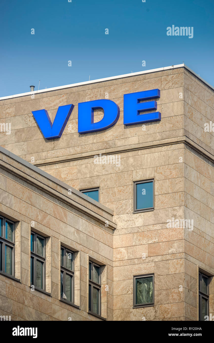 Vde font hi-res stock photography and images - Alamy