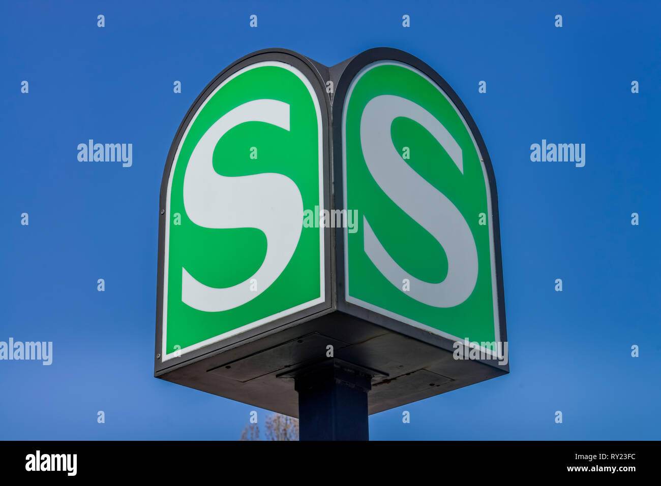 Logo bahn berlin germany hi-res stock photography and images - Alamy