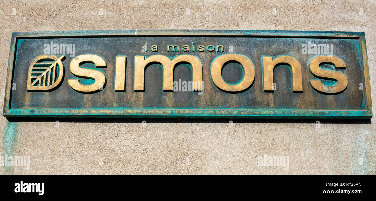 Simons logo hi-res stock photography and images - Alamy