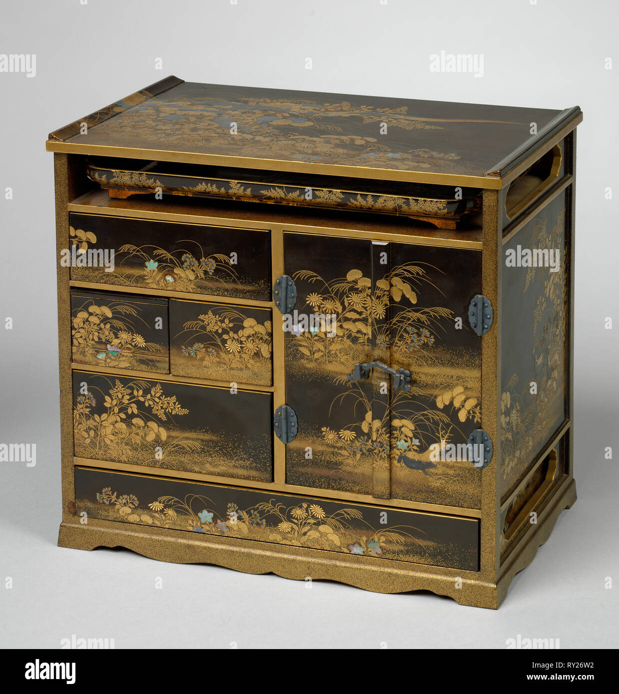 Incense guessing game hi-res stock photography and images - Alamy