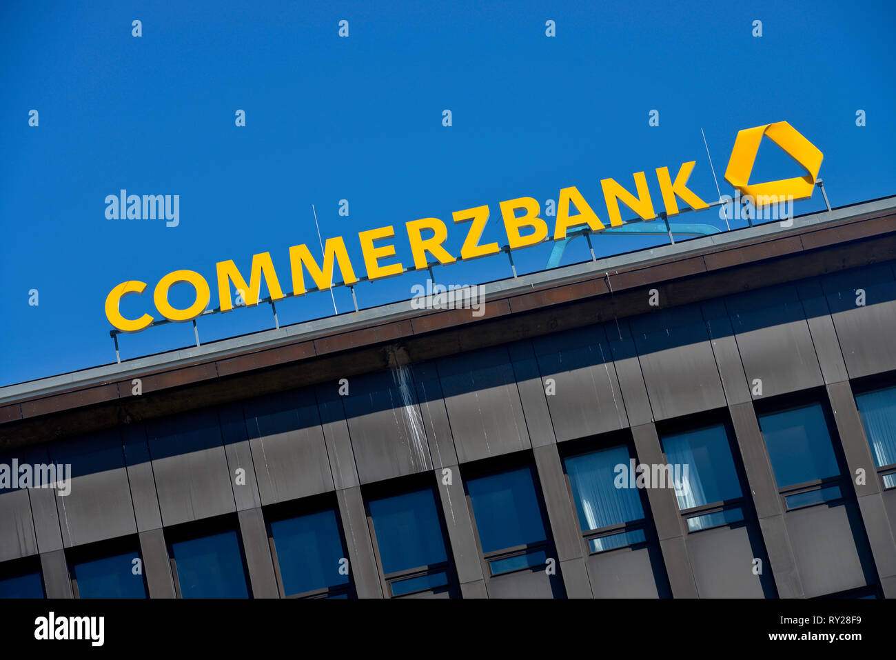 Commerzbank logo hi-res stock photography and images - Alamy