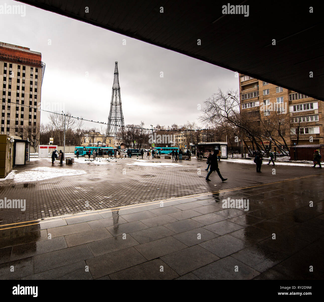 The metallic tower built by Vladimir Shukhov in Moscow (1919 project ...