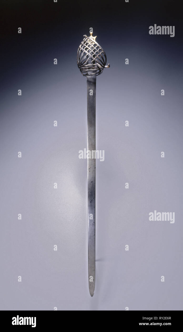 Schiavona broadsword hi-res stock photography and images - Alamy