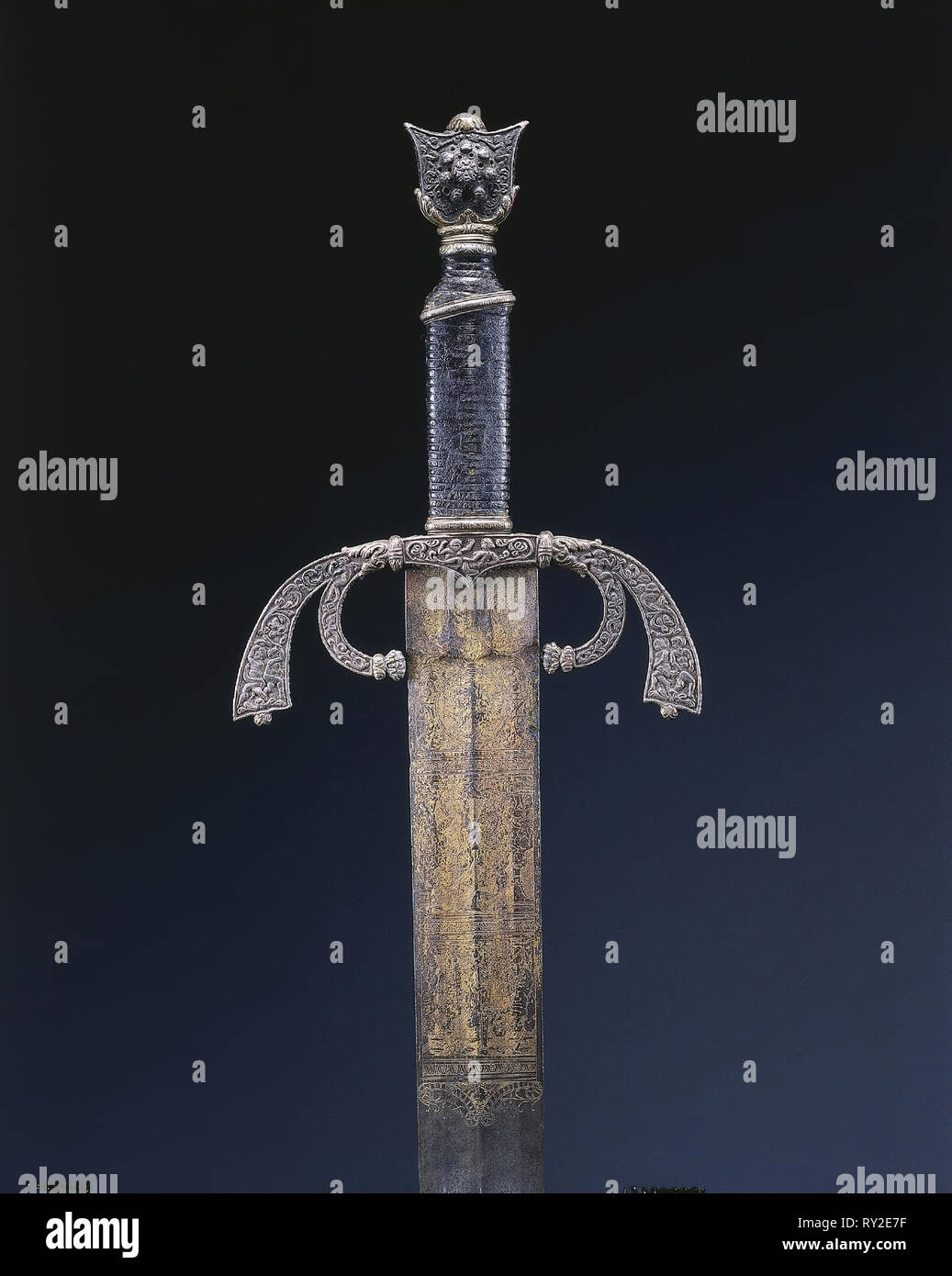 Sword 1500 hi-res stock photography and images - Alamy
