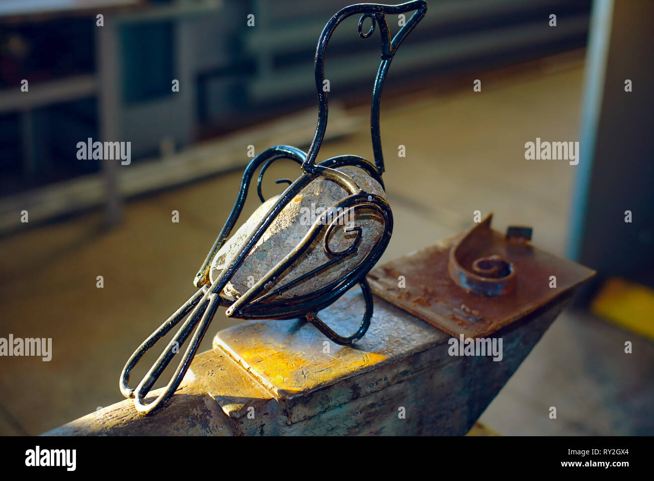 Anvil bird High Resolution Stock Photography and Images - Alamy