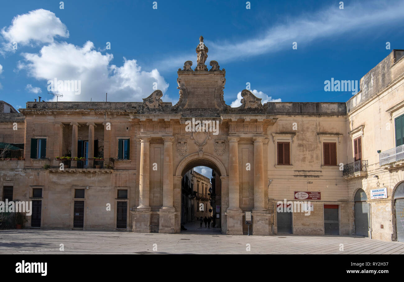 Porta san biagio lecce hi-res stock photography and images - Alamy
