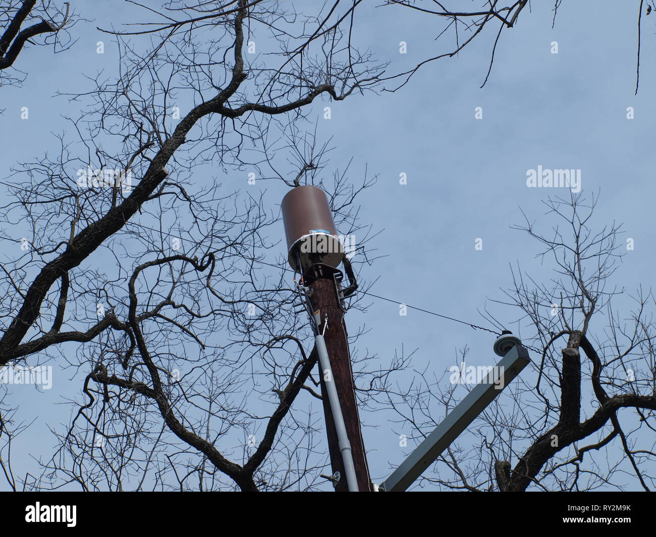 Advanced antenna systems for 5g hi-res stock photography and images - Alamy