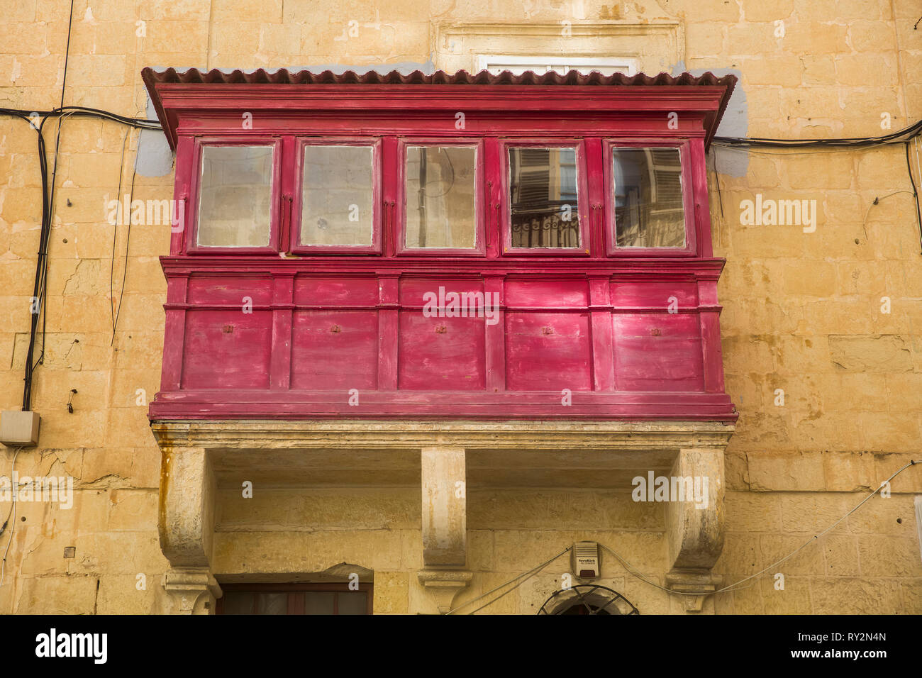 Traditional balcony window on a building from Malta Stock Photo - Alamy