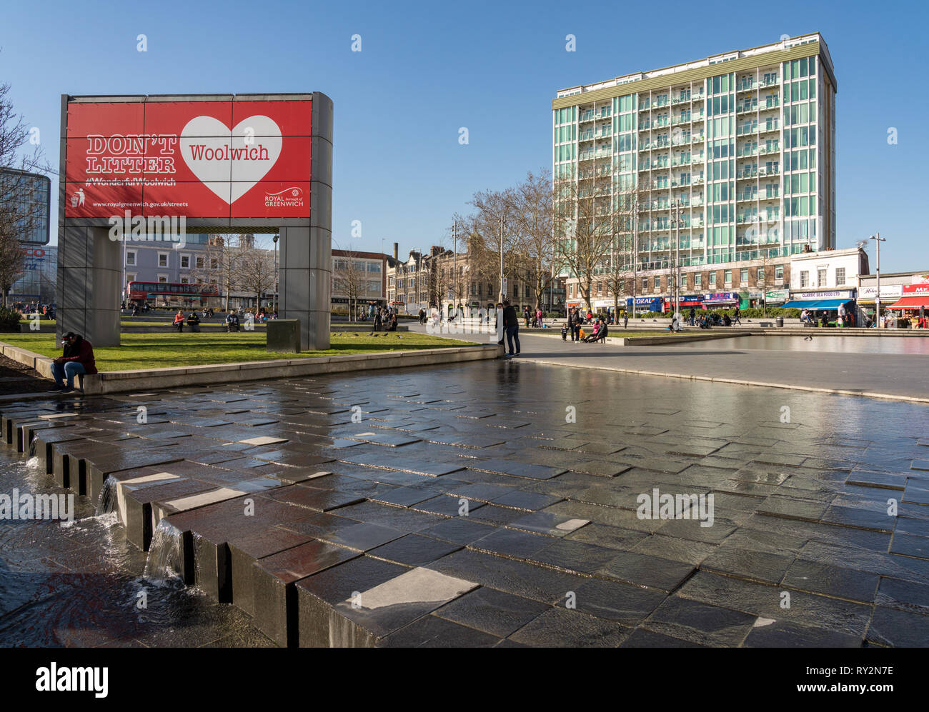 Gordon square hi-res stock photography and images - Alamy