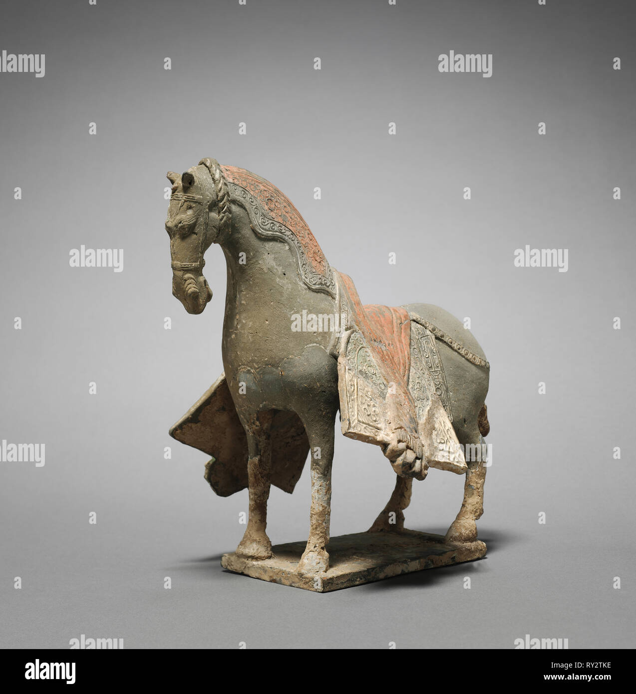 Dark buff earthenware hi-res stock photography and images - Alamy