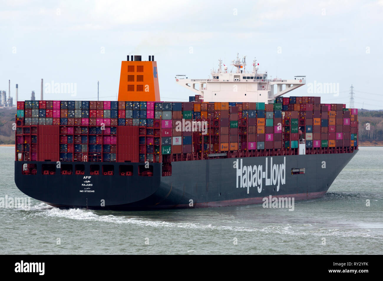 terminal,Aerial,view,Hapag-Lloyd,Container,Ship,Afif,home,port,Majuro ...