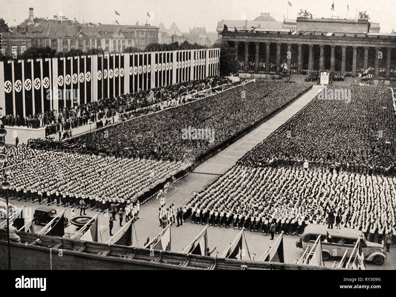 1936 Olympic Games Berlin - German Youth Gather at the Lustgarten at ...