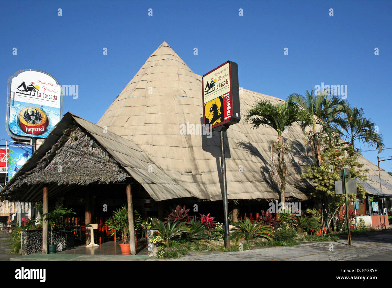 Restaurante La Cascada, La Fortuna, Costa Rica Stock Photo - Alamy