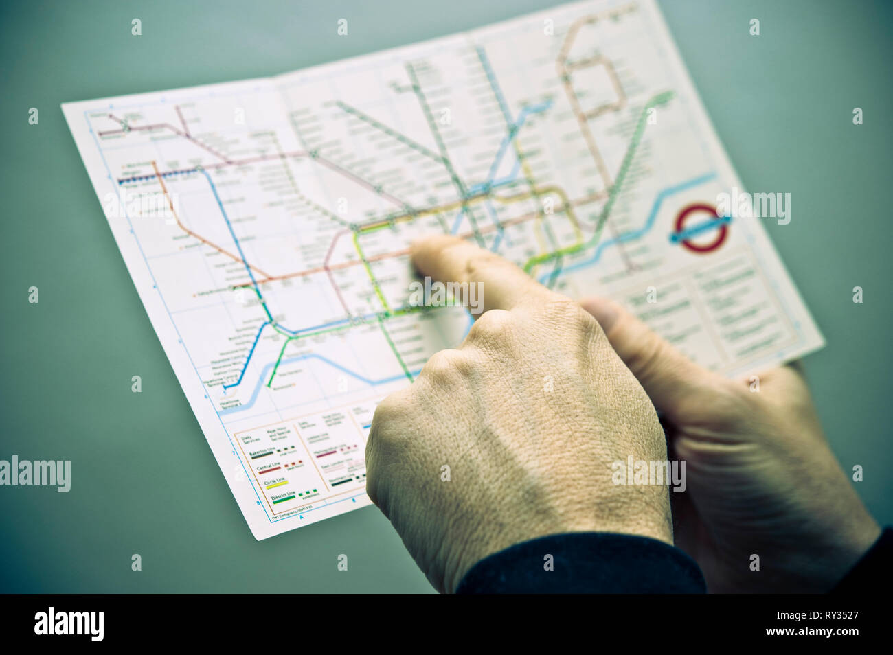Opening a map hi-res stock photography and images - Alamy