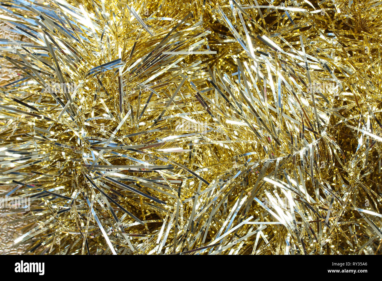 Abstract textured background of luxury gold Christmas tinsel Stock ...
