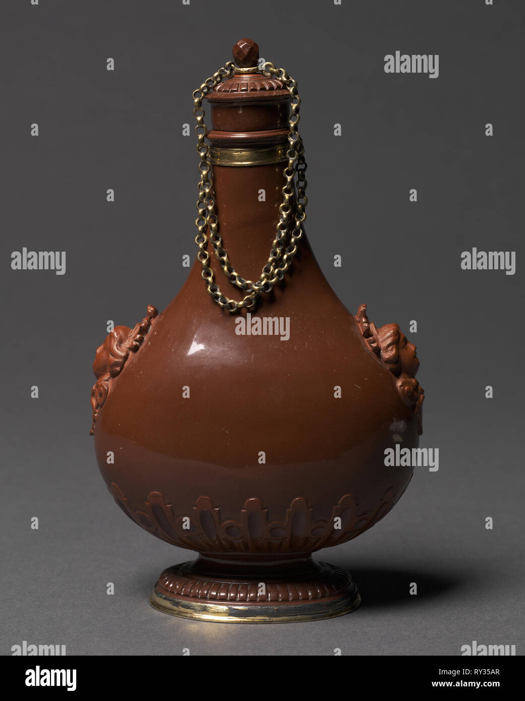 Stoneware pilgrim hi-res stock photography and images - Alamy
