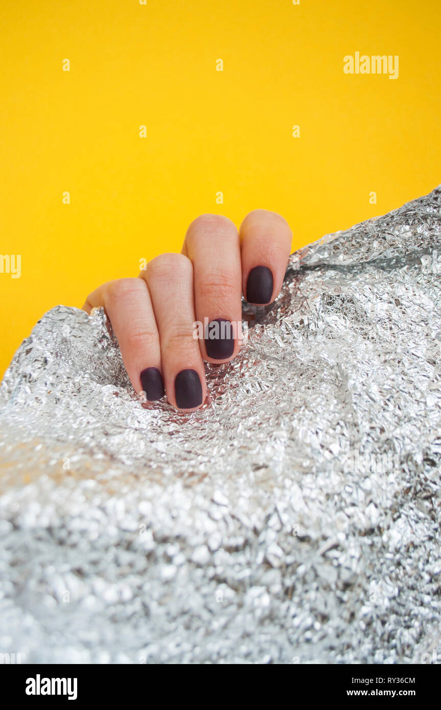 Metallic shiny paper hi-res stock photography and images - Alamy