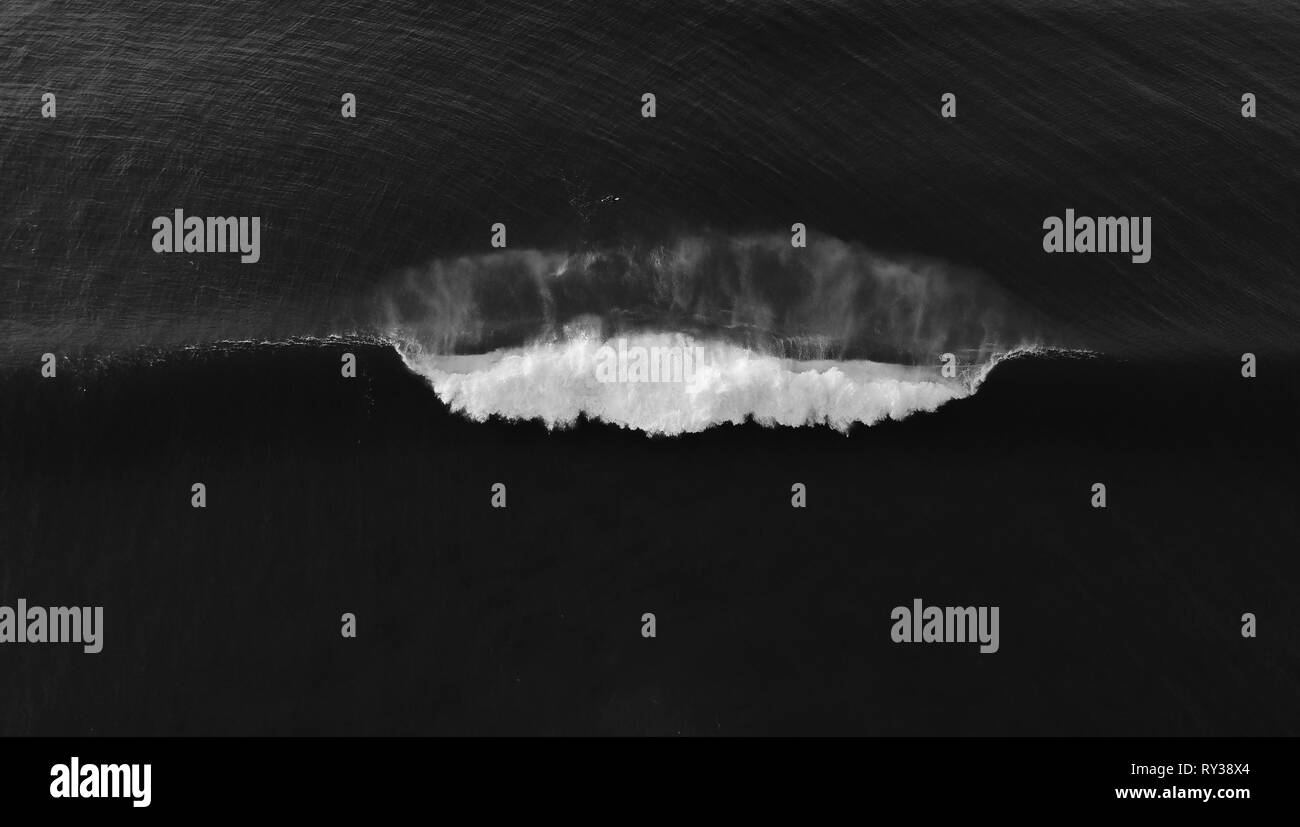 Top aerial view ocean Black and White Stock Photos & Images - Alamy