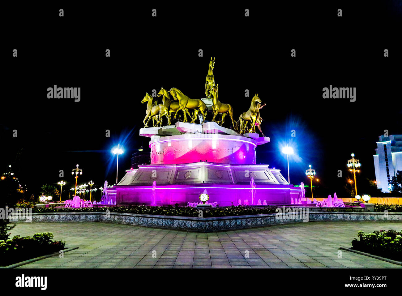 Turkmenistan ashgabat statues ashgabat independence hi-res stock ...