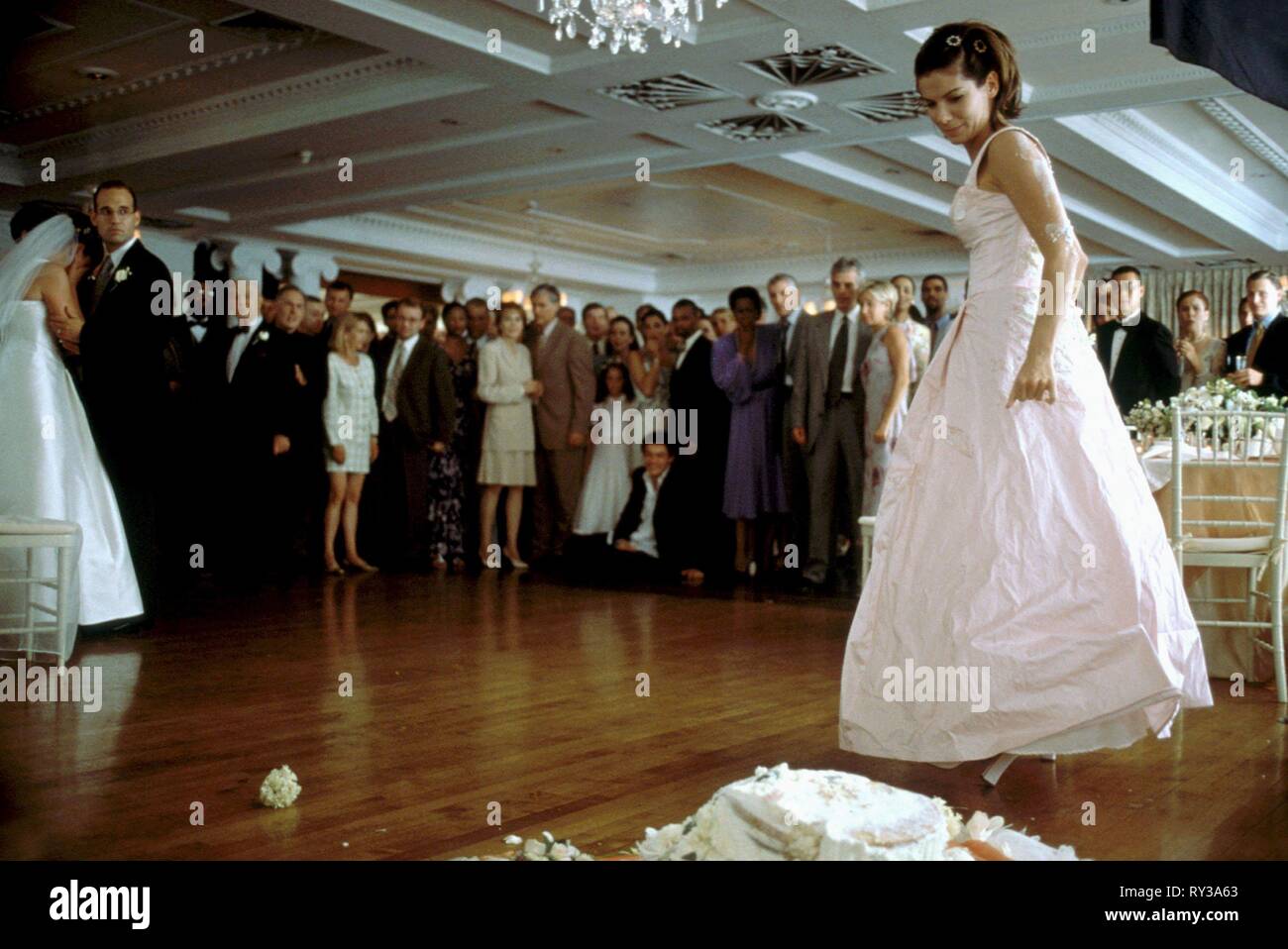 28 Days 2000 Sandra Bullock High Resolution Stock Photography and ...