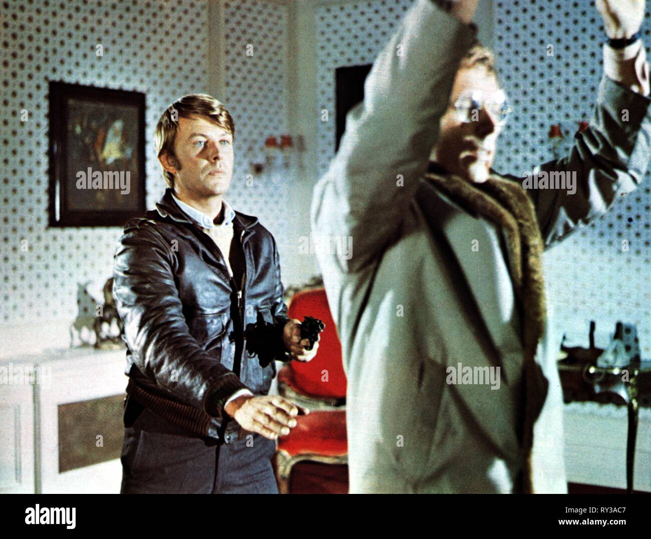 TAUBE,HUTCHINS, PUPPET ON A CHAIN, 1972 Stock Photo - Alamy