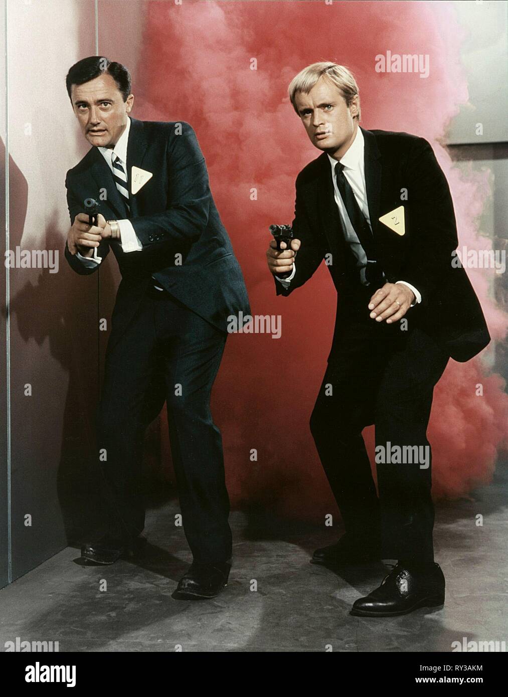 ROBERT VAUGHN,DAVID MCCALLUM, THE MAN FROM U.N.C.L.E., 1964 Stock Photo - Alamy