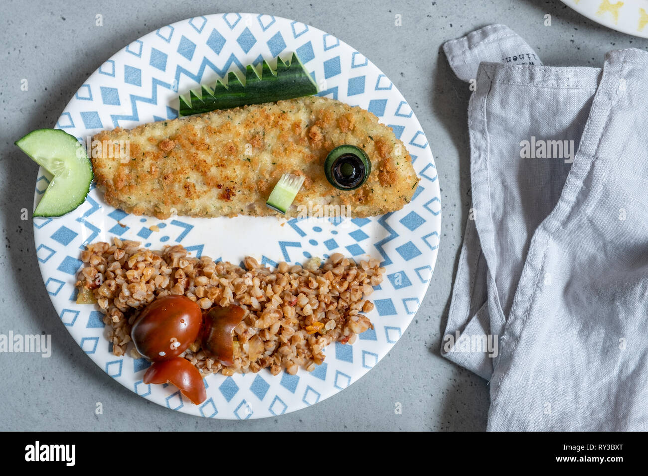 Funny Fish Dinner This Crunchy Fish Burger With A Tangy Tartare Sauce