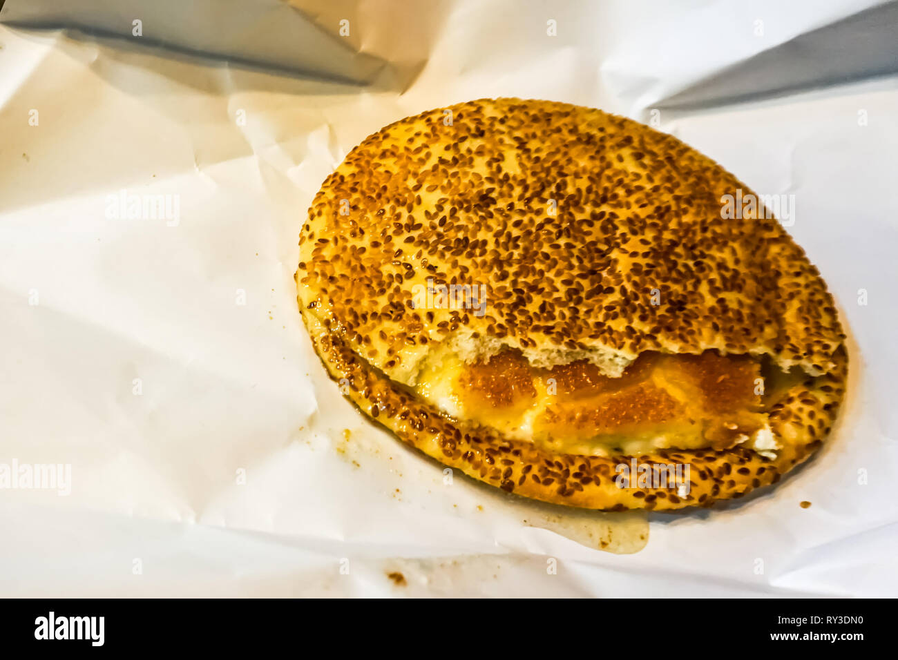 Kaake hi-res stock photography and images - Alamy