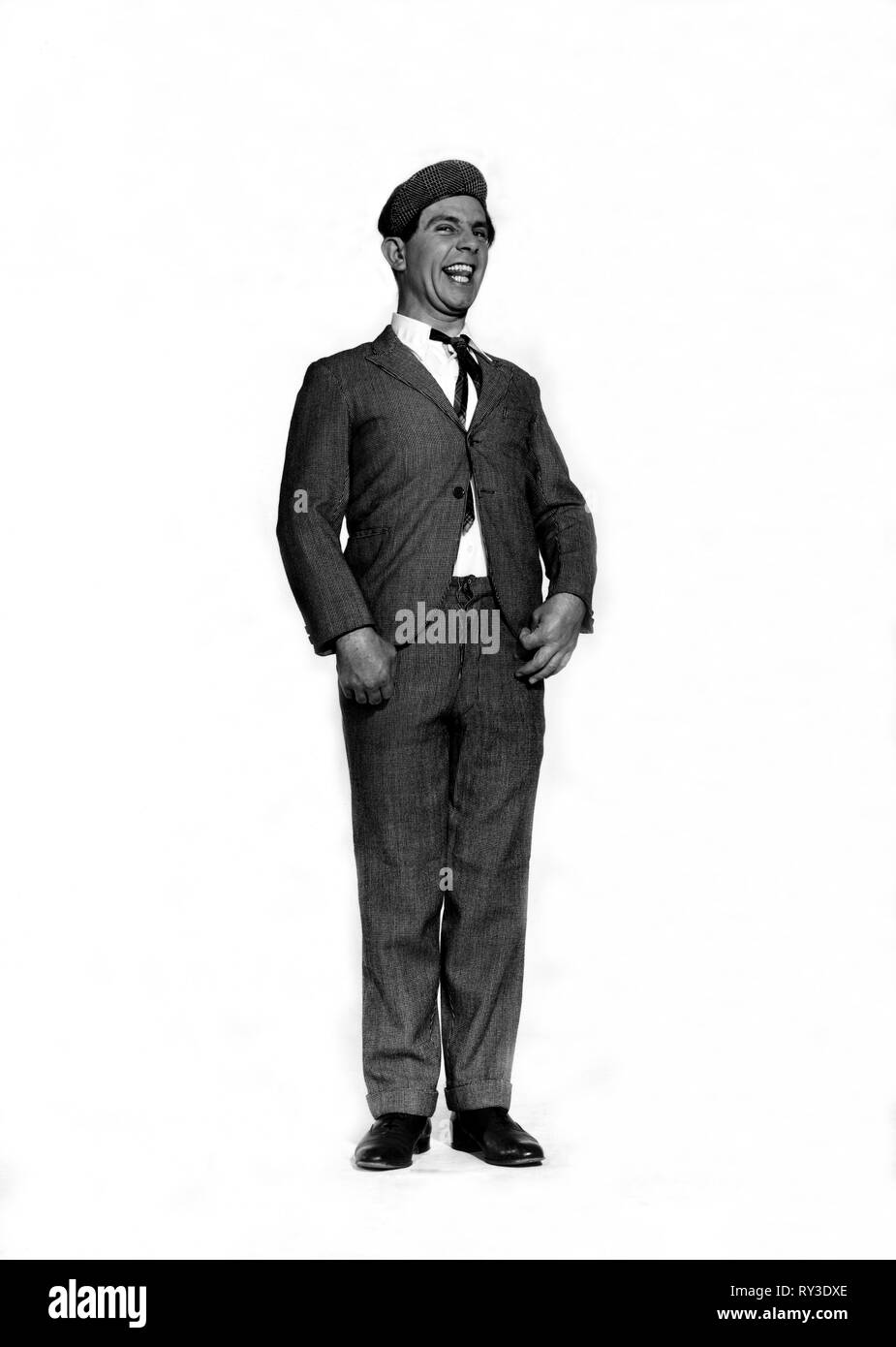 NORMAN WISDOM, PRESS FOR TIME, 1966 Stock Photo - Alamy