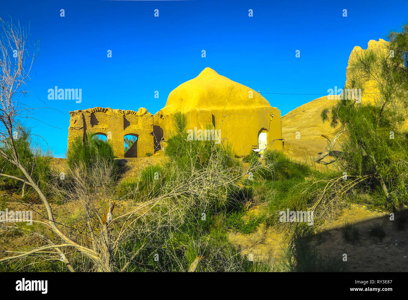 Mary Turkmenistan Gyaur Kala Mosque at Sunset View Stock Photo - Alamy