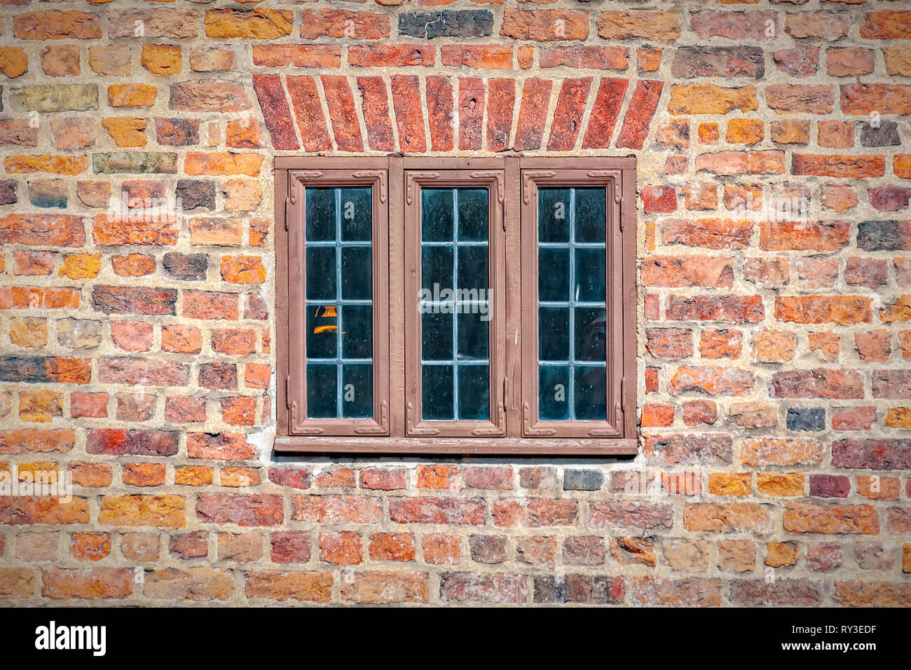 Arched windows in brick wall hi-res stock photography and images - Alamy