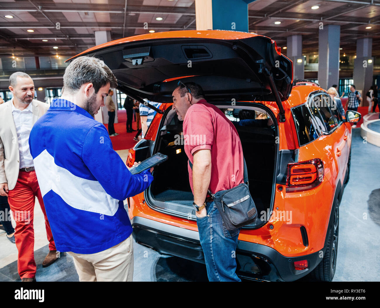 Mondial auto paris hi-res stock photography and images - Alamy
