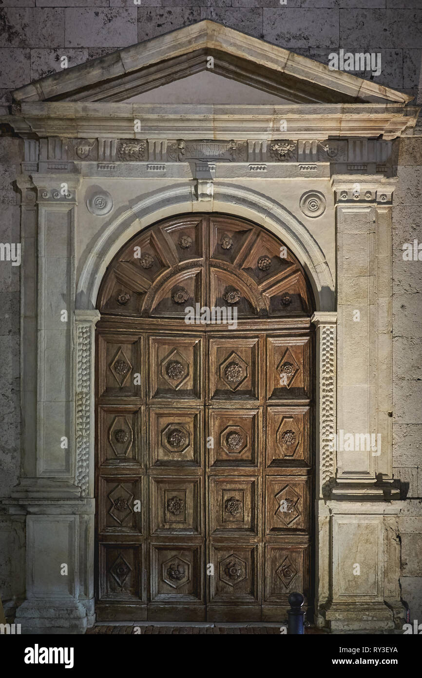 Carved wooden door catholic church hi-res stock photography and images ...