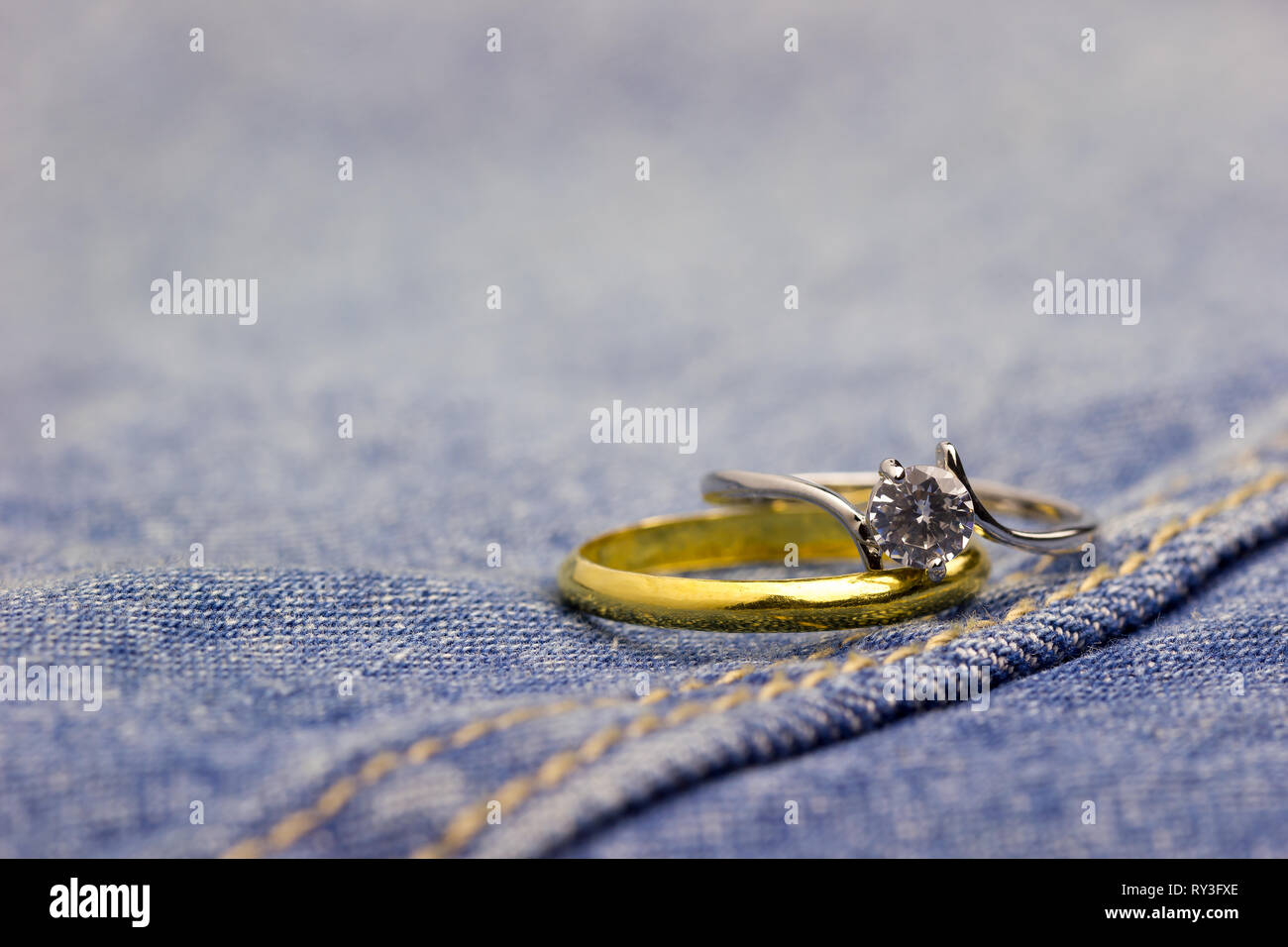 Fake gold ring hi-res stock photography and images - Alamy