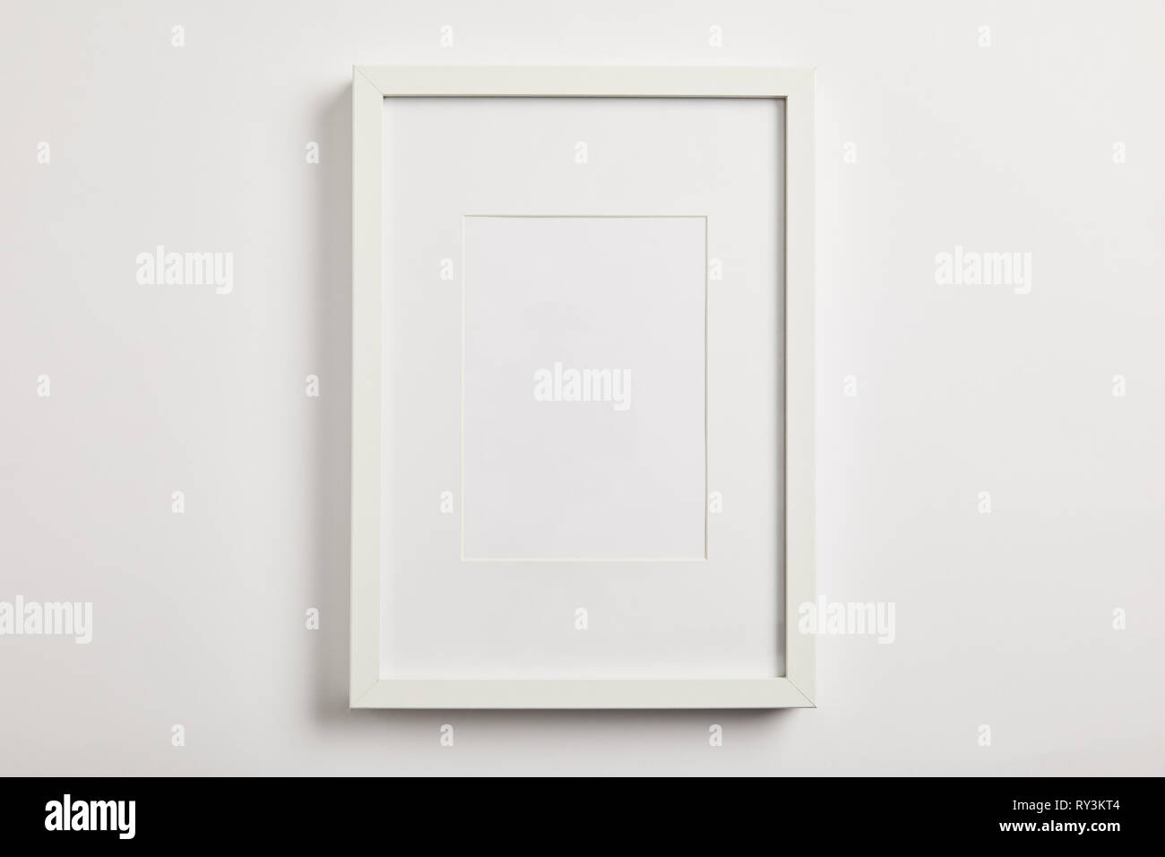 Decorative frame on white hi-res stock photography and images - Alamy