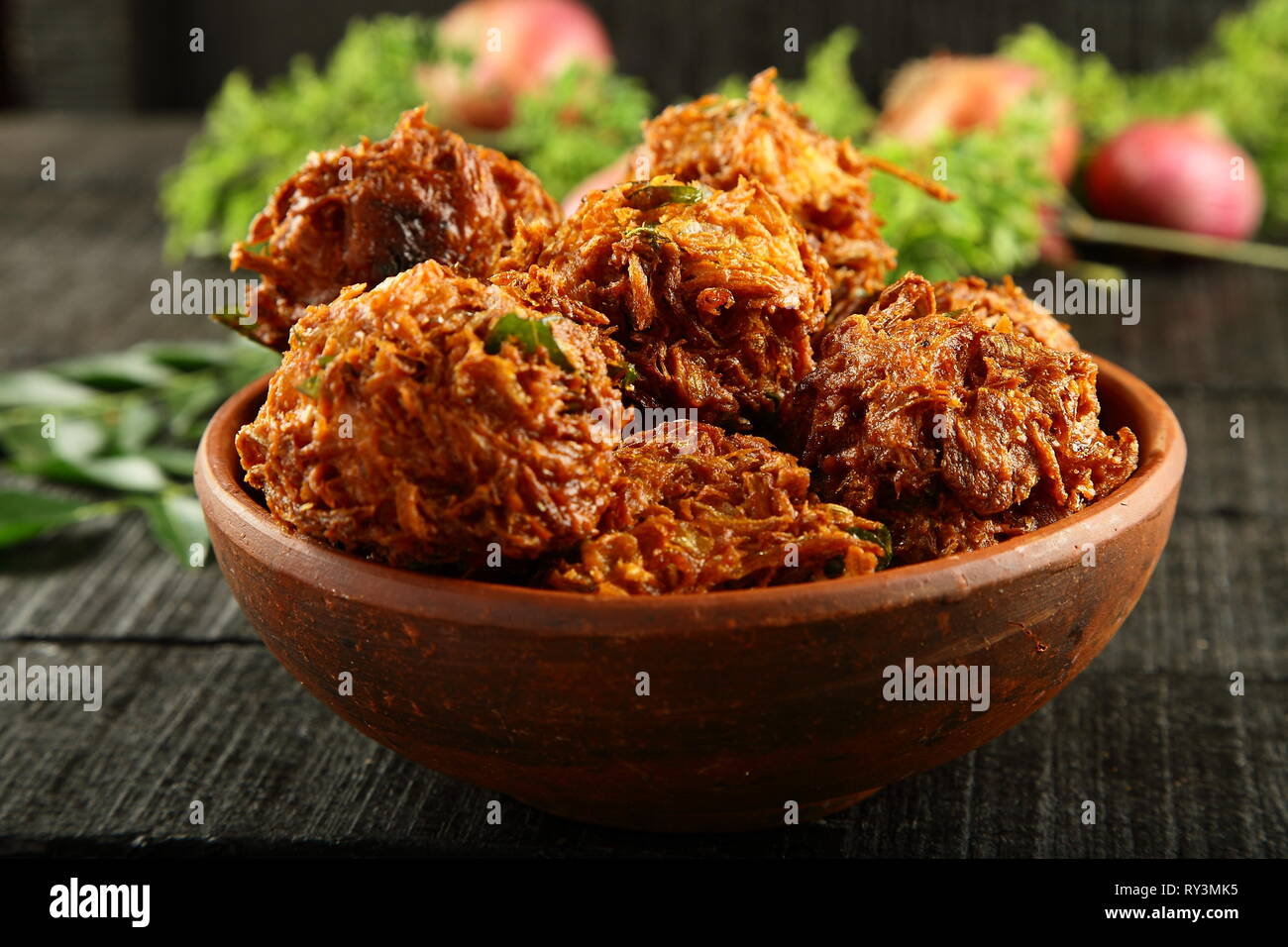 Fried pakoda hi-res stock photography and images - Alamy