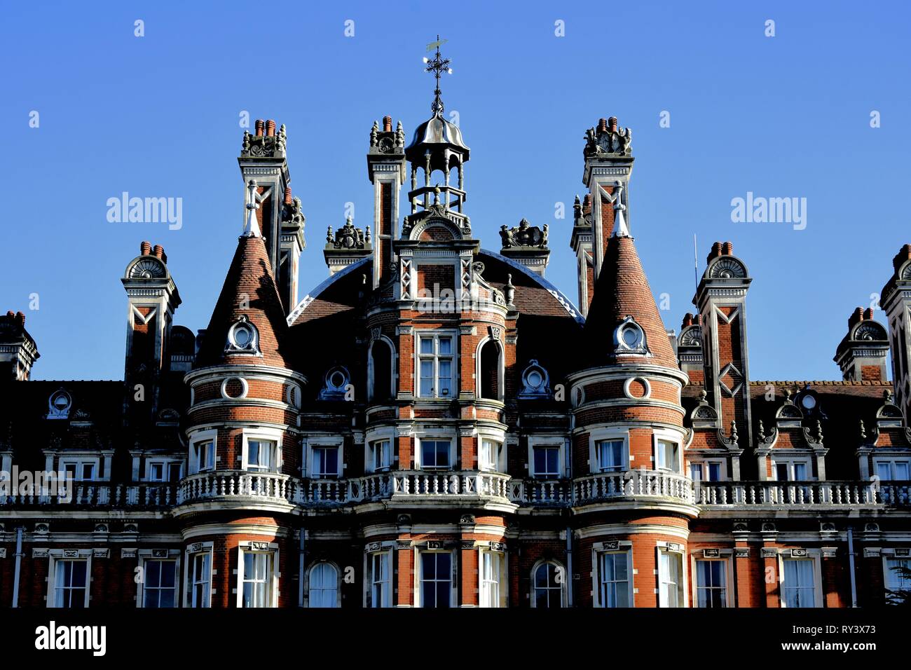 Royal holloway university of london hi-res stock photography and images ...
