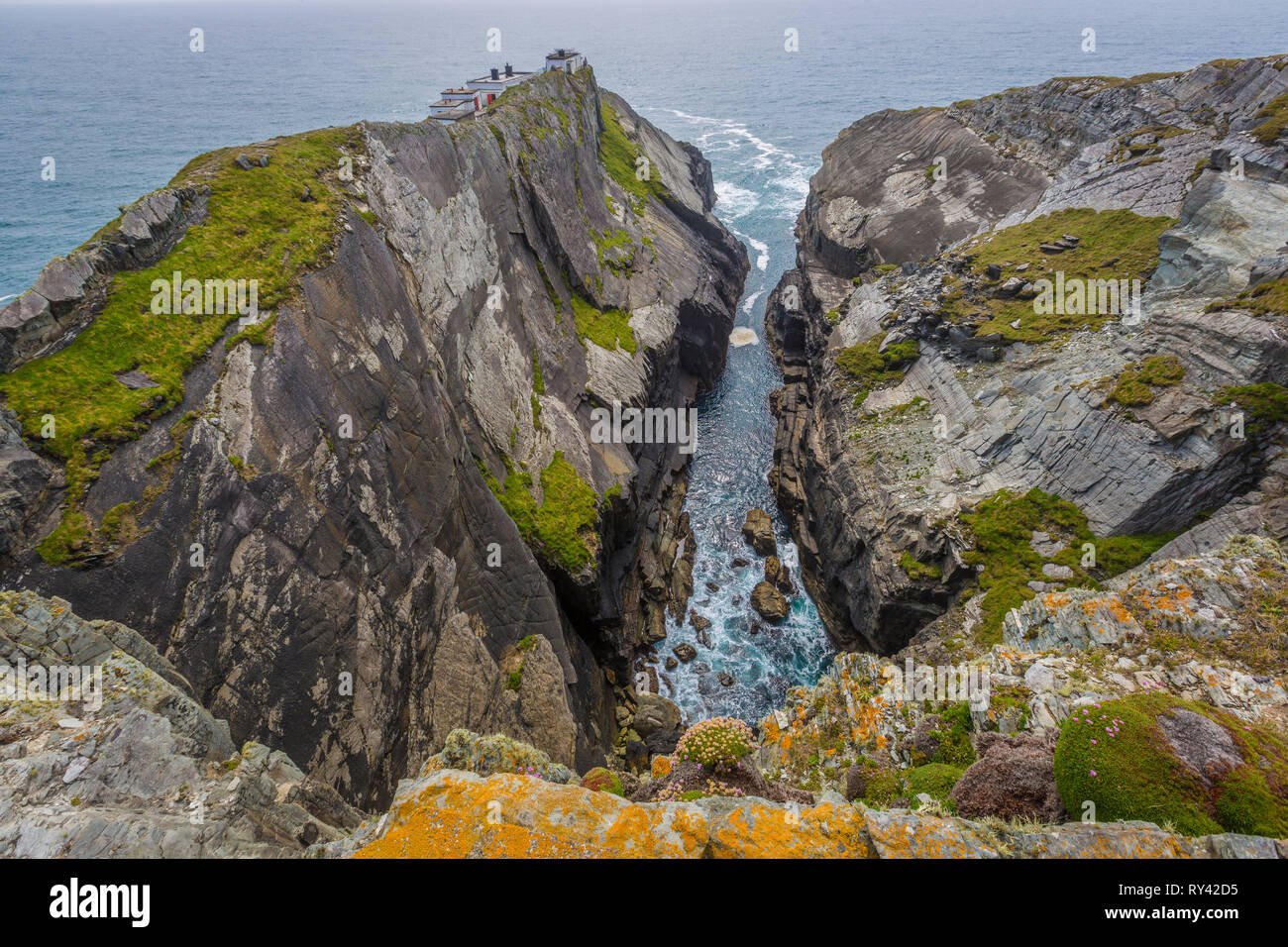 Mizen Head Cliffs and Lighthouse Museum Stock Photo - Alamy