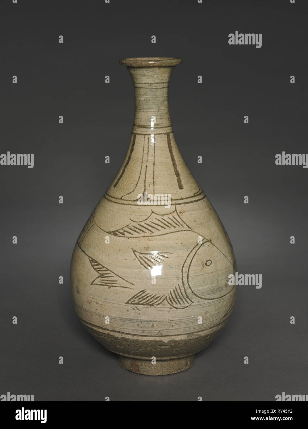 Buncheong ware hi-res stock photography and images - Alamy