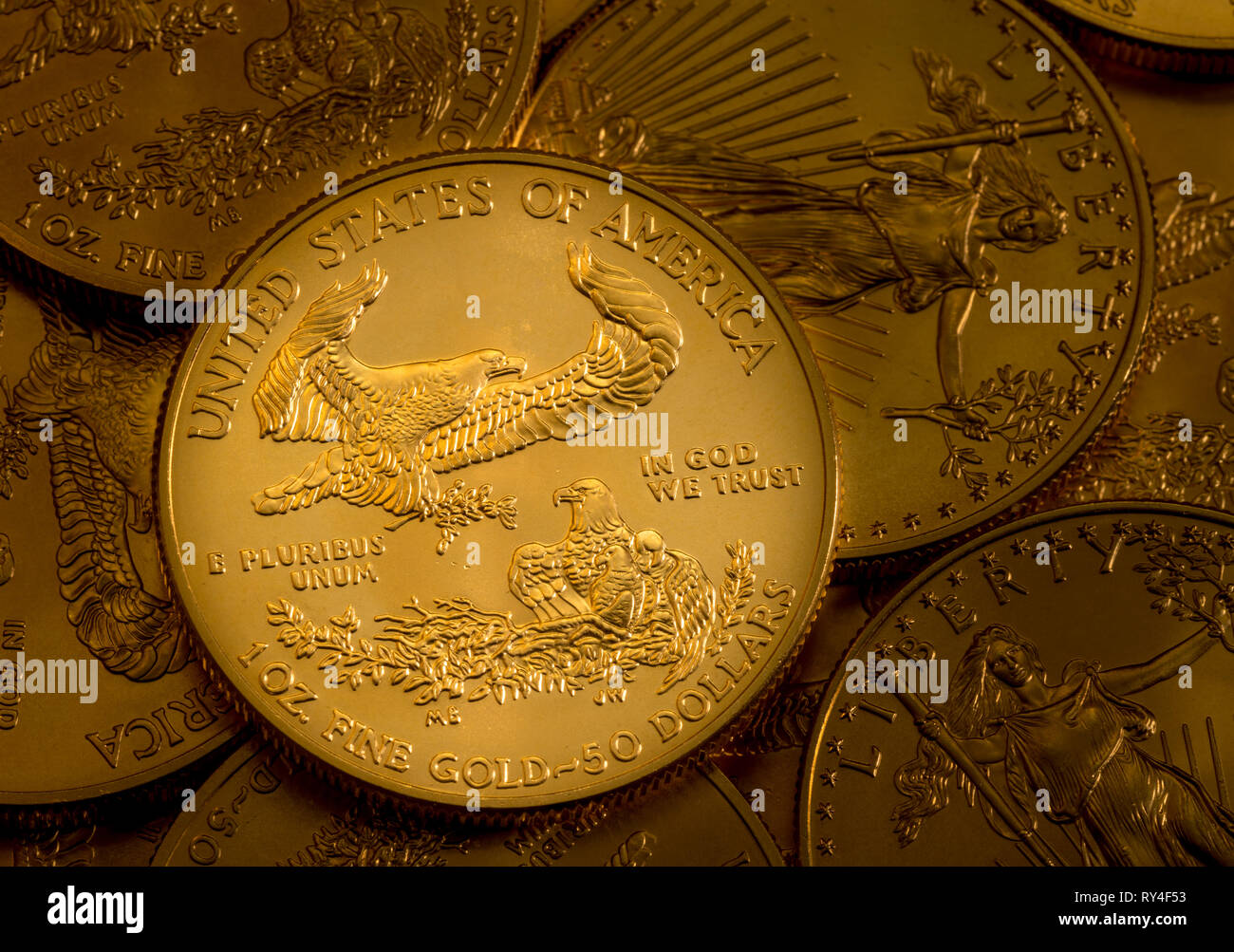 Pile of US Treasury Gold Eagle one ounce coins Stock Photo - Alamy