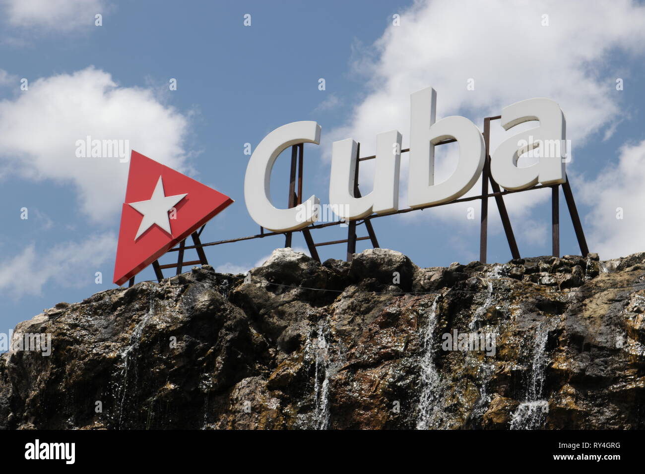Cuba sign taken in Havana Stock Photo - Alamy