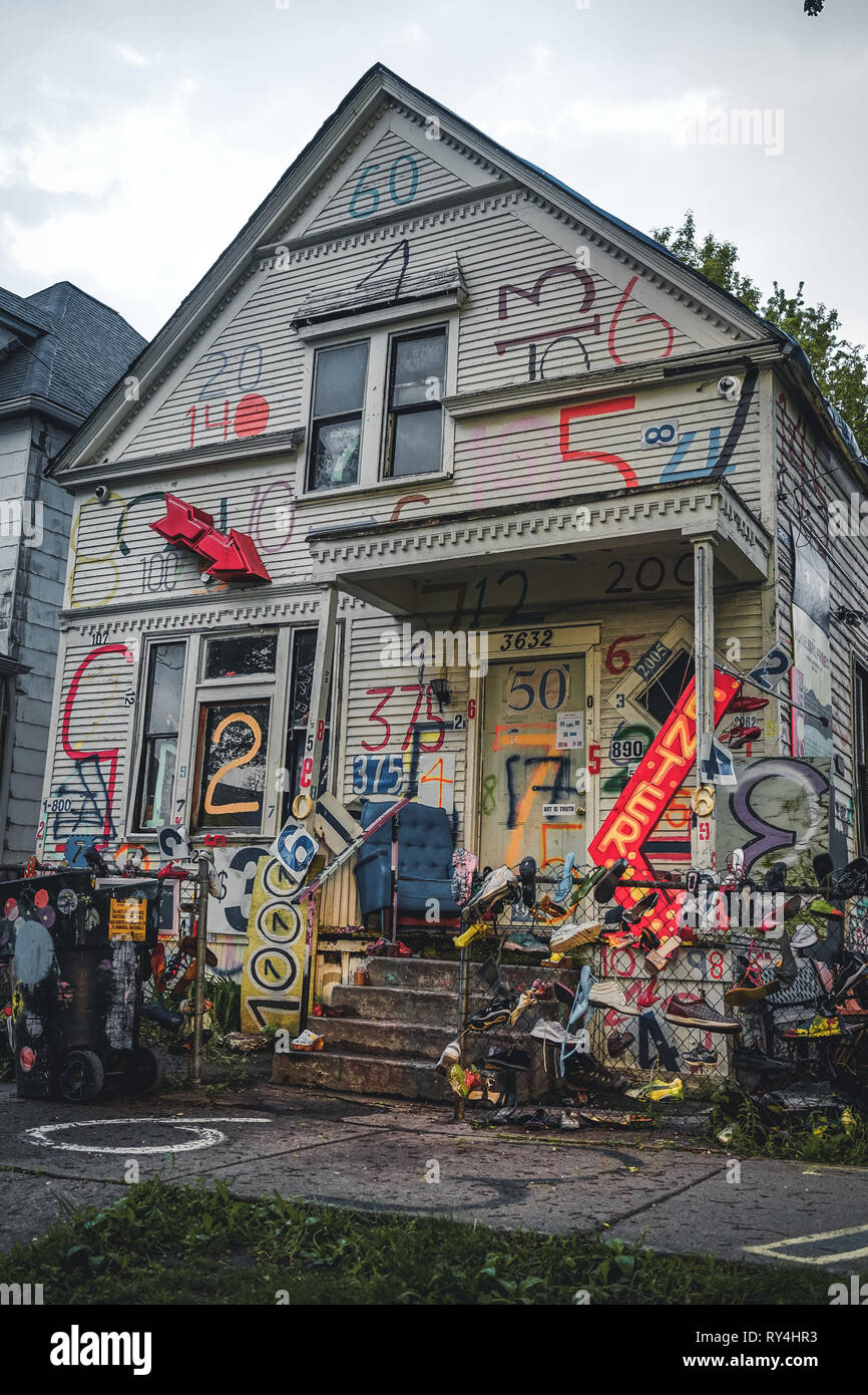 DETROIT, USA - March 07, 2019: The Heidelberg Project in Detroit ...