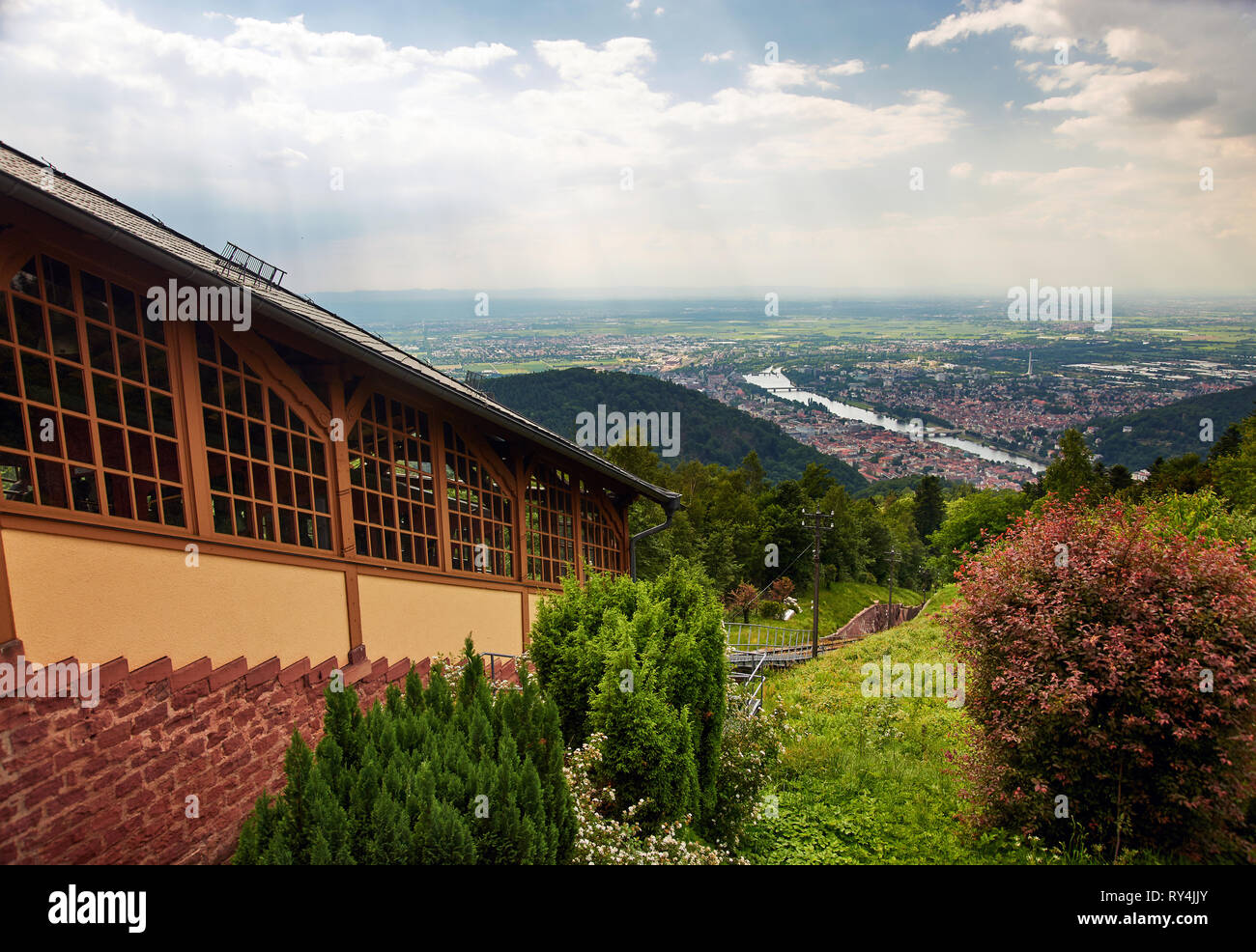 Heidelberg hill tram near castle Stock Photo - Alamy