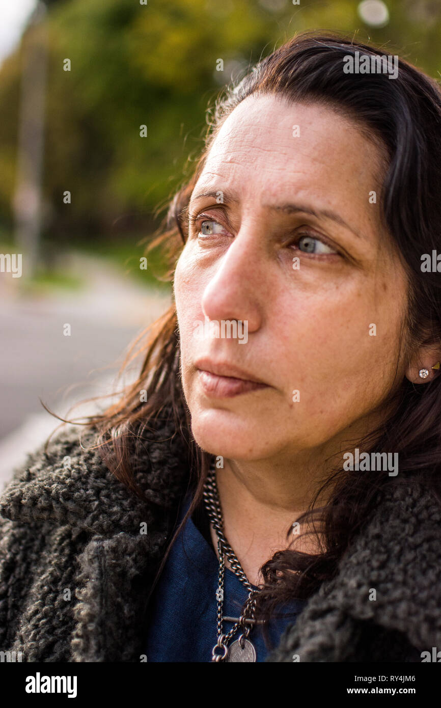 Pausing hi-res stock photography and images - Alamy