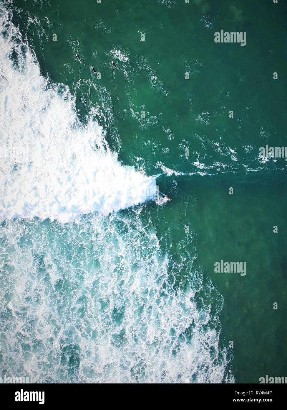 Aerial view of sup surfers hi-res stock photography and images - Alamy