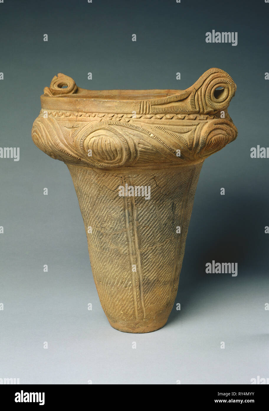 Urn (kame), c. 2000 BC. Japan, Middle Jomon Period (c. 10,500-c. 300 BC ...