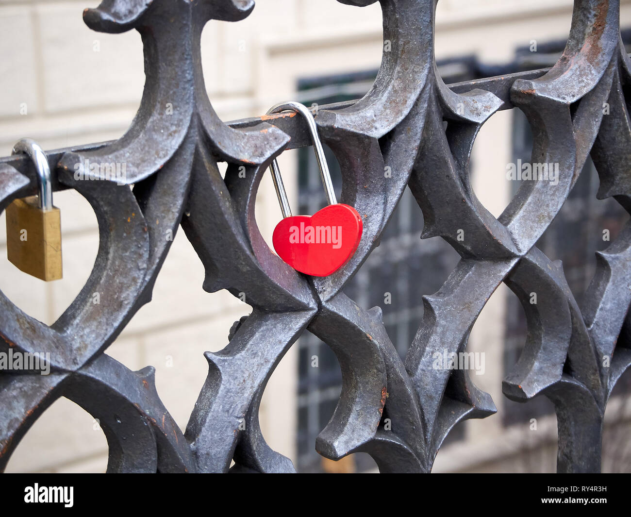 Heart wrought iron fence hi-res stock photography and images - Alamy