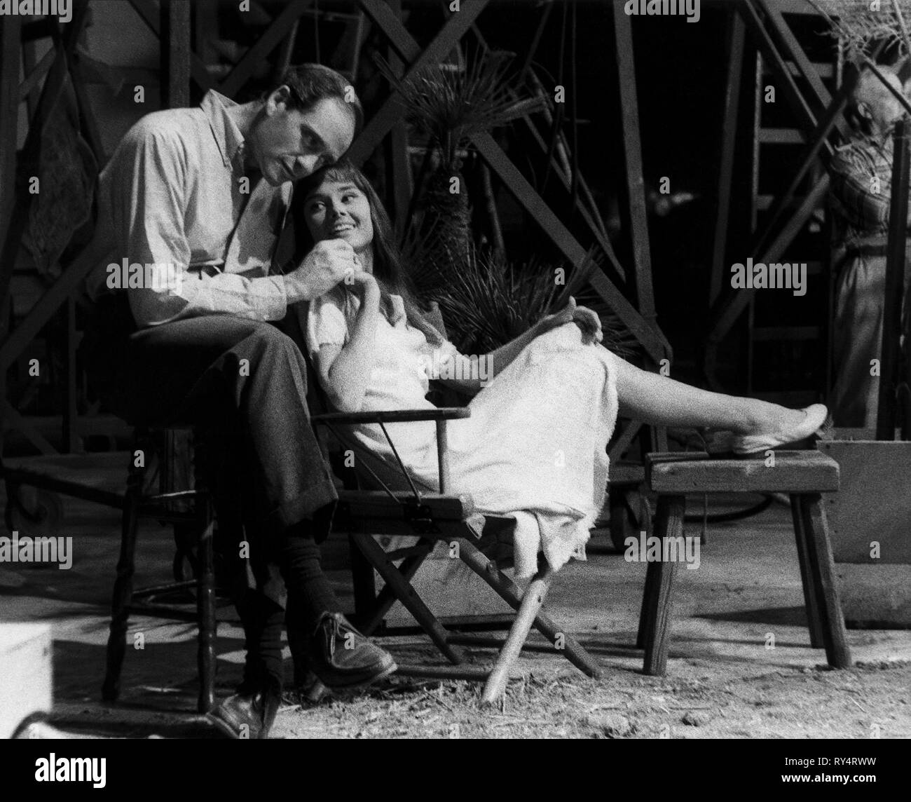 Mel ferrer and audrey hepburn hi-res stock photography and images - Alamy