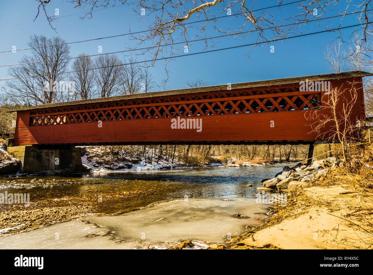 Burt Henry Covered Bridge Bennington, Vermont, USA Stock Photo - Alamy
