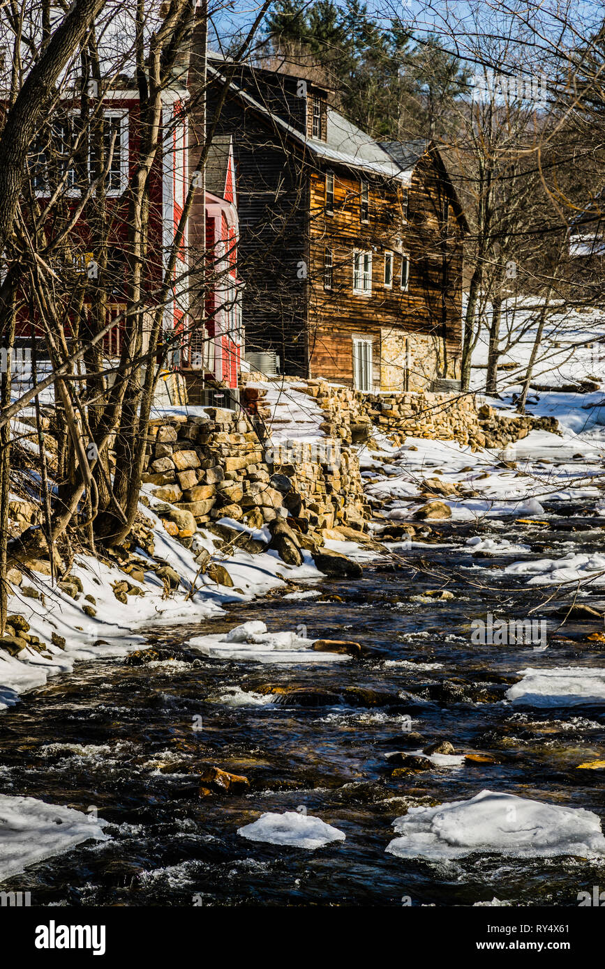 Old bennington historic district hi-res stock photography and images ...